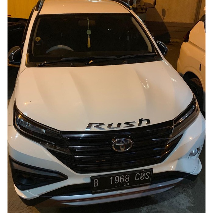 Jual Emblem Kap Mesin Mobil Rush Emblem Rush Warna Chrome | Shopee ...