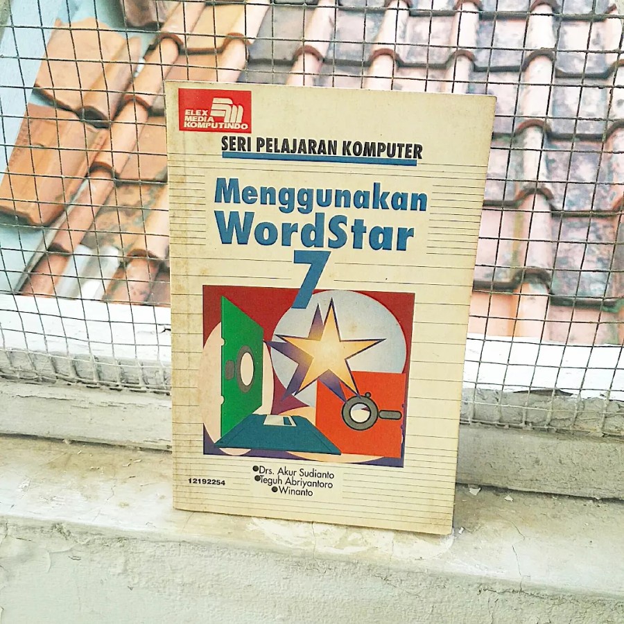 Jual BUKU EDUKASI JADUL LAWAS KOMPUTER MENGGUNAKAN WORDSTAR 7 | Shopee ...