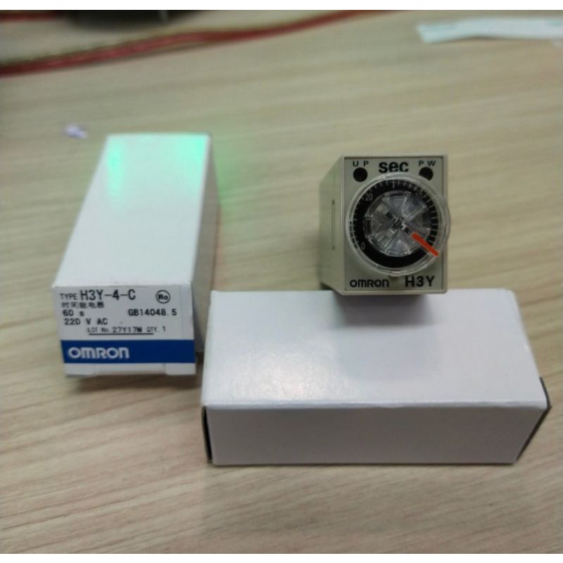 Jual Timer Omron 14 PIN tipe H3Y-4-C 60S 220VAC OMRON | Shopee Indonesia
