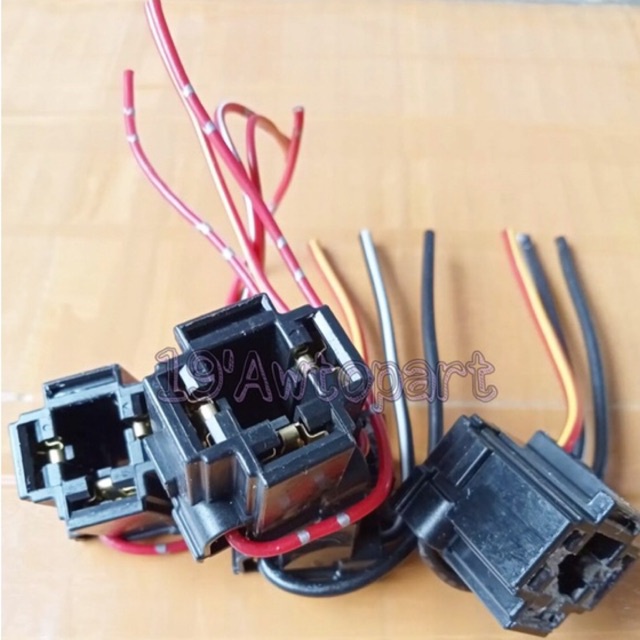 Jual SOCKET LAMPU BESAR AVANZA / XENIA / RUSH / TERIOS / KIJANG KAPSUL ...