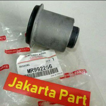 Jual Bushing arm bawah MR992256 bos sayap apar apar bawah bushing sayap ...