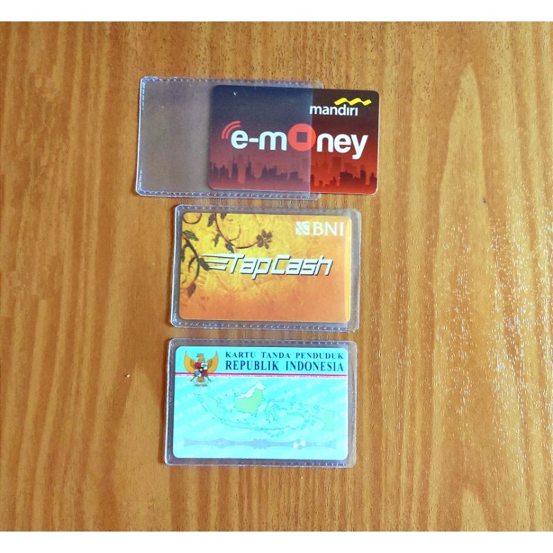 Jual Plastik mika pelindung kartu emoney/ATM/KTP/SIM/ID Card/logam ...