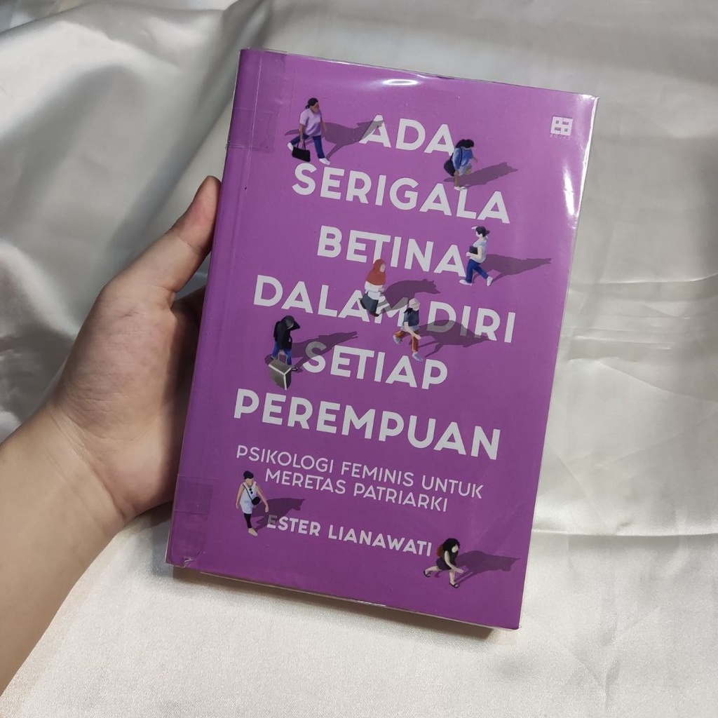 Jual Buku Ada Serigala Betina Dalam Diri Setiap Perempuan oleh Ester Lianawati | Shopee Indonesia