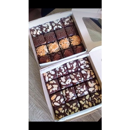 Jual FUDGY BROWNIES 100% Mantapp | Shopee Indonesia