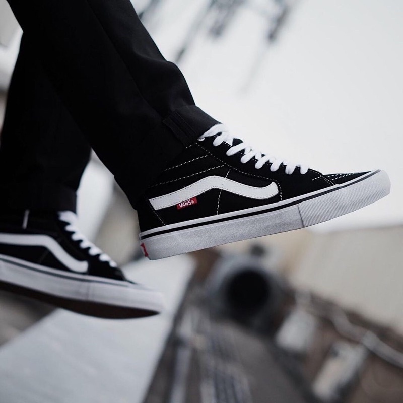 Jual V*ns Sk8 High Pro Black/White 100% Original BNIB | Shopee Indonesia