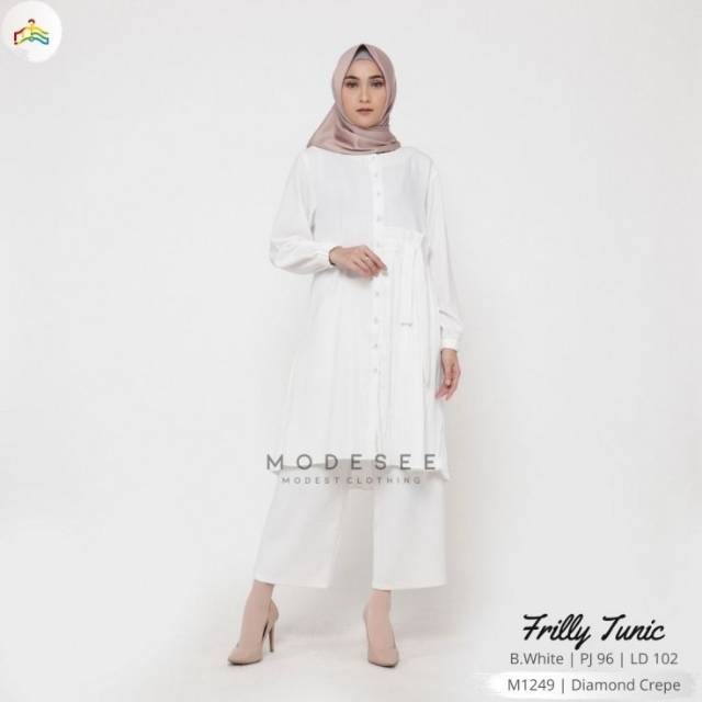 Jual FRILLY TUNIC WHITE & BLACK | Shopee Indonesia