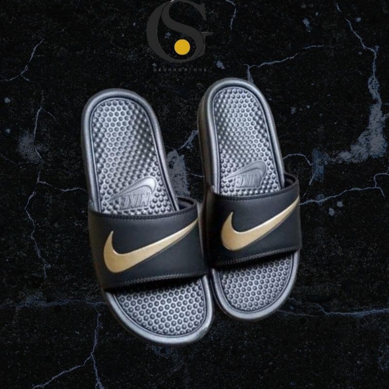 Jual SANDAL NIKE BENASSI SWOOSH GOLDBLACK[]SLIDERS PRIA DAN WANITA ...