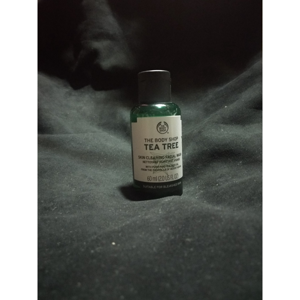 Jual Tea Tree Skin Clearing Facial Wash ORIGINAL (PRELOVED) | Shopee ...