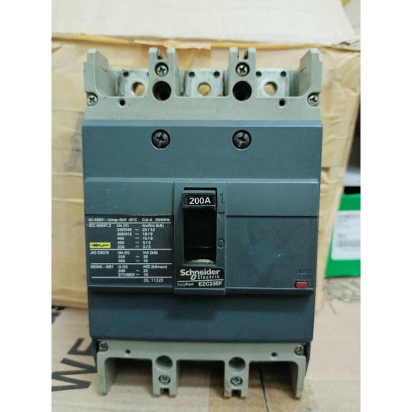 Jual MCCB SCHNEIDER 3p 125a,160a,200a,250a harga murah | Shopee Indonesia