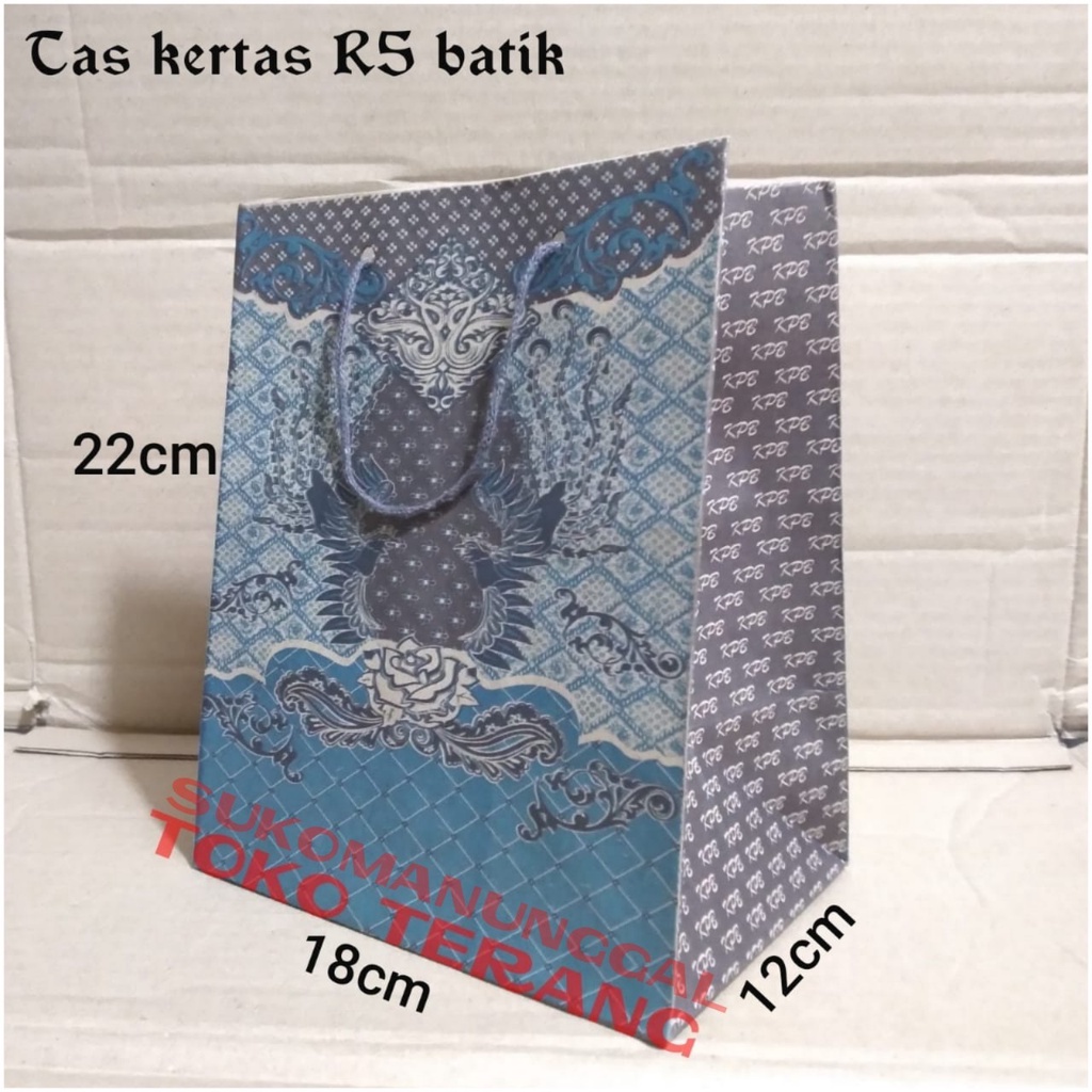 Jual Isi 12pc Paperbag R5 batik lusinan / tas kertas motif batik 18 x ...