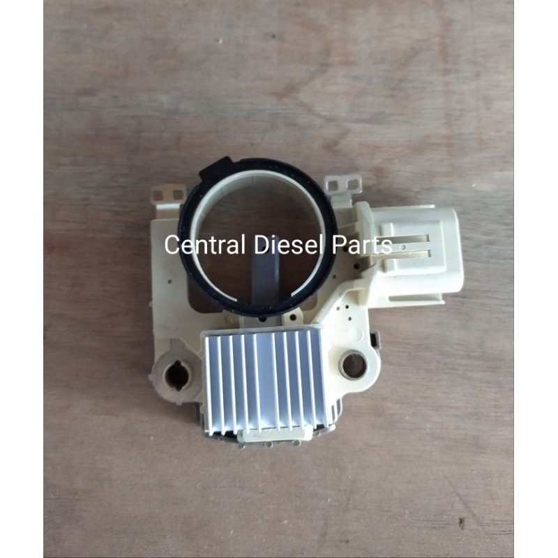 Jual IC Regulator Alternator Kuda Diesel 4D56 12V | Shopee Indonesia