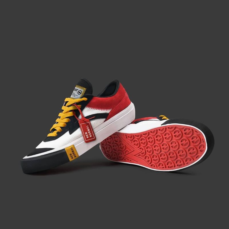 Jual LOSING GRIP 'NEW NORMAL' LIMITED EDITION | Shopee Indonesia
