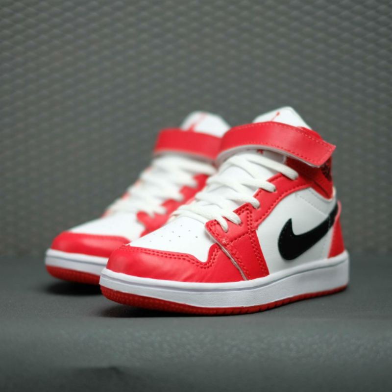 Jual sepatu jordan anak / sepatu kids / sepatu anak / nike air jordan 1 ...