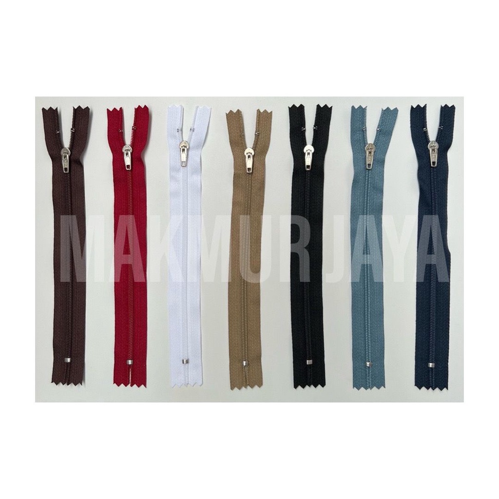 Jual Resleting YKK CFC 32 RIT Sleting 8 Inch 20 Cm Lusinan 12 Pcs | Shopee Indonesia