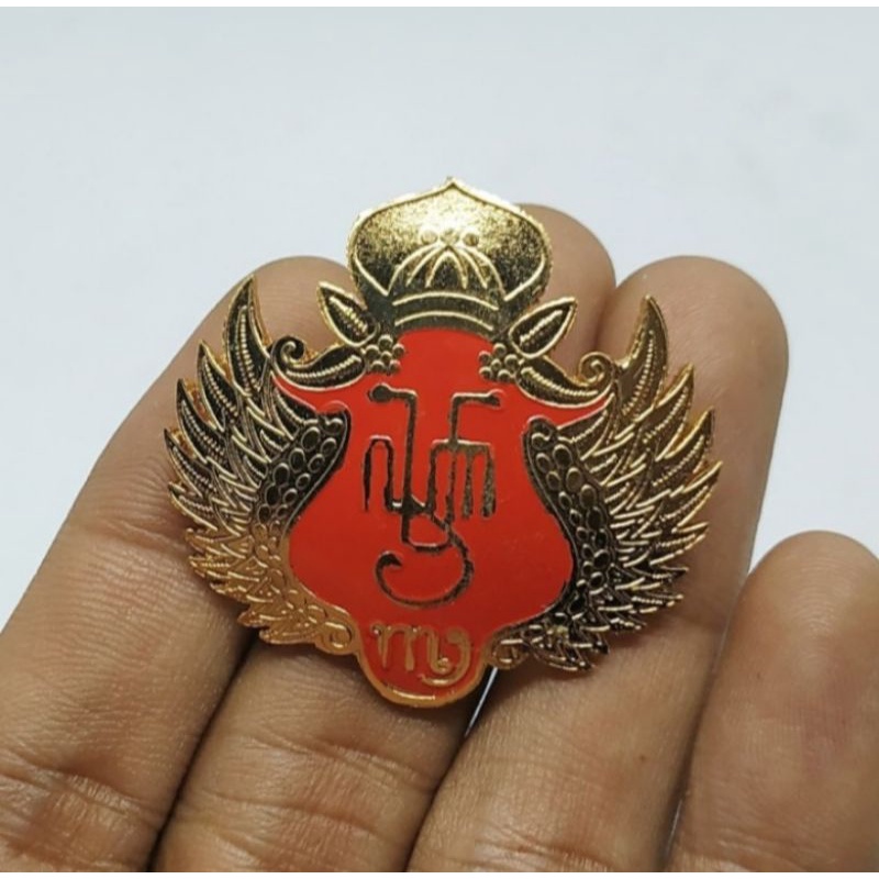 Jual pin bros lambang keraton jogja yogyakarta kombinasi merah | Shopee ...