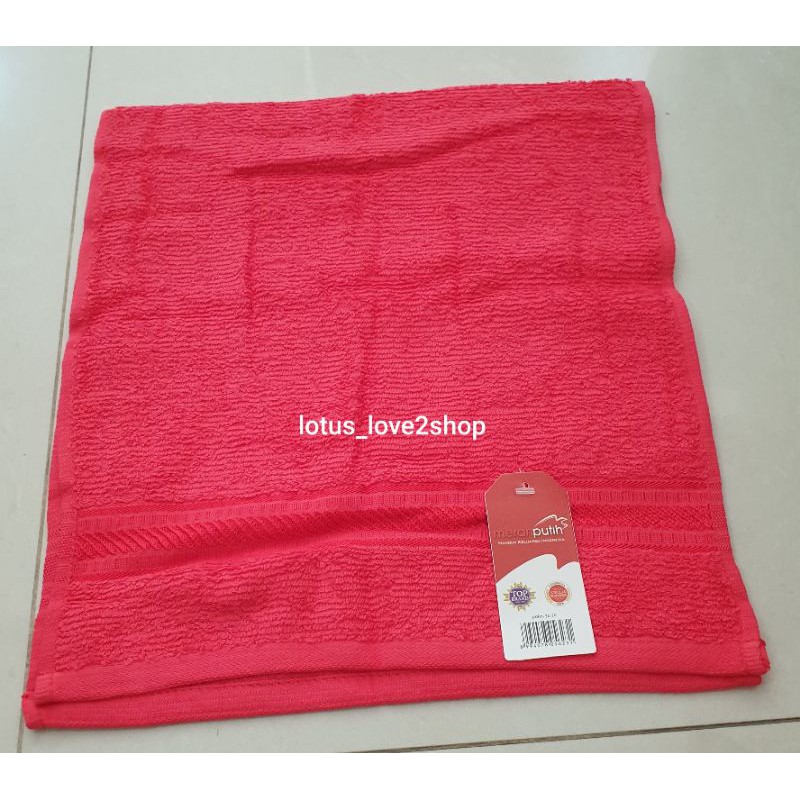 Jual HANDUK MERAH PUTIH KECIL ukuran 30×70 cm | Shopee Indonesia