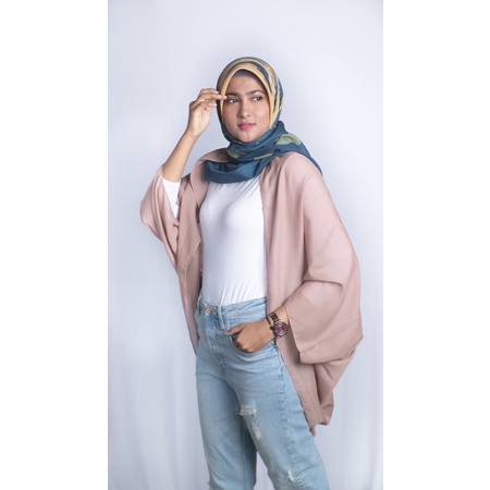 Jual Willow Outer (Peach Beige) | Shopee Indonesia