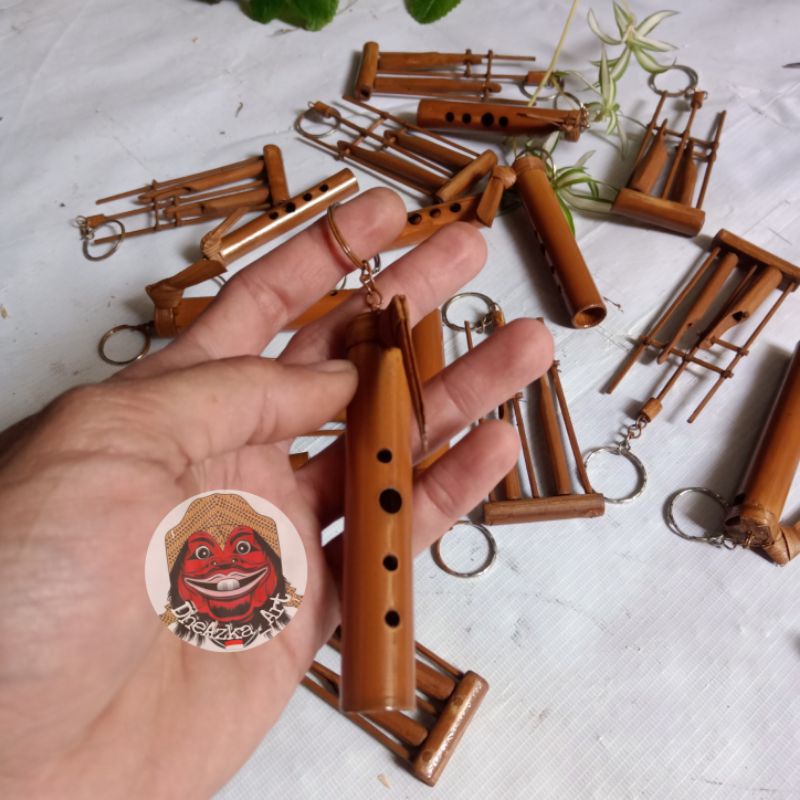 Jual gantungan kunci miniatur suling/angklung harga kodian (isi 20pcs ...