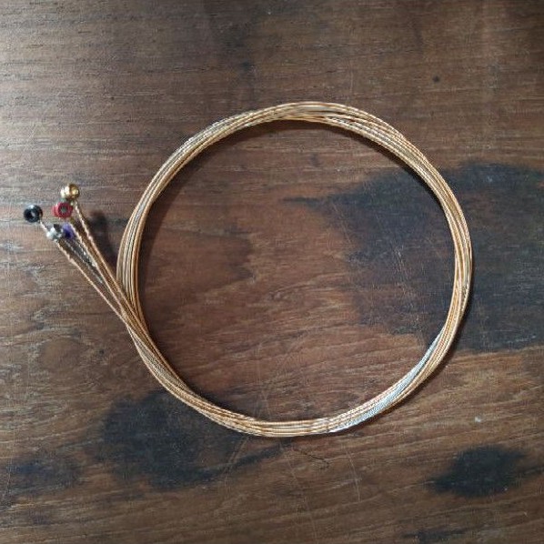 Jual Senar Gitar Akustik Daddario 010 Original Un Pack | Shopee Indonesia