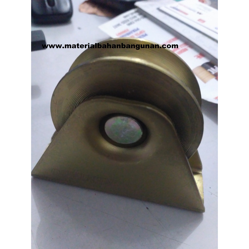 Jual roda rel pagar besi trolley diameter 70 mm siku 7cm pintu geser ...