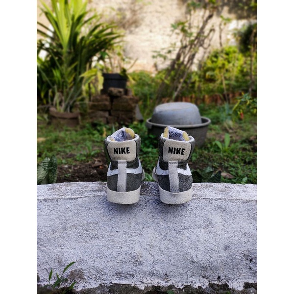 Jual N*ke Blazer mid Size: 40 (25cm) | Shopee Indonesia