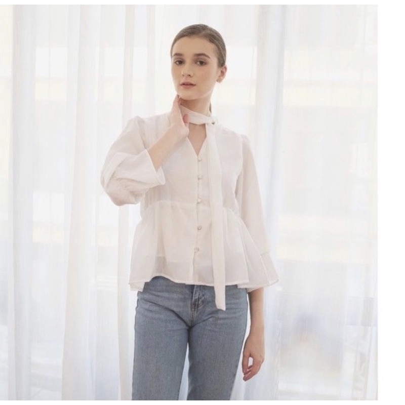 Jual blouse putih | Shopee Indonesia