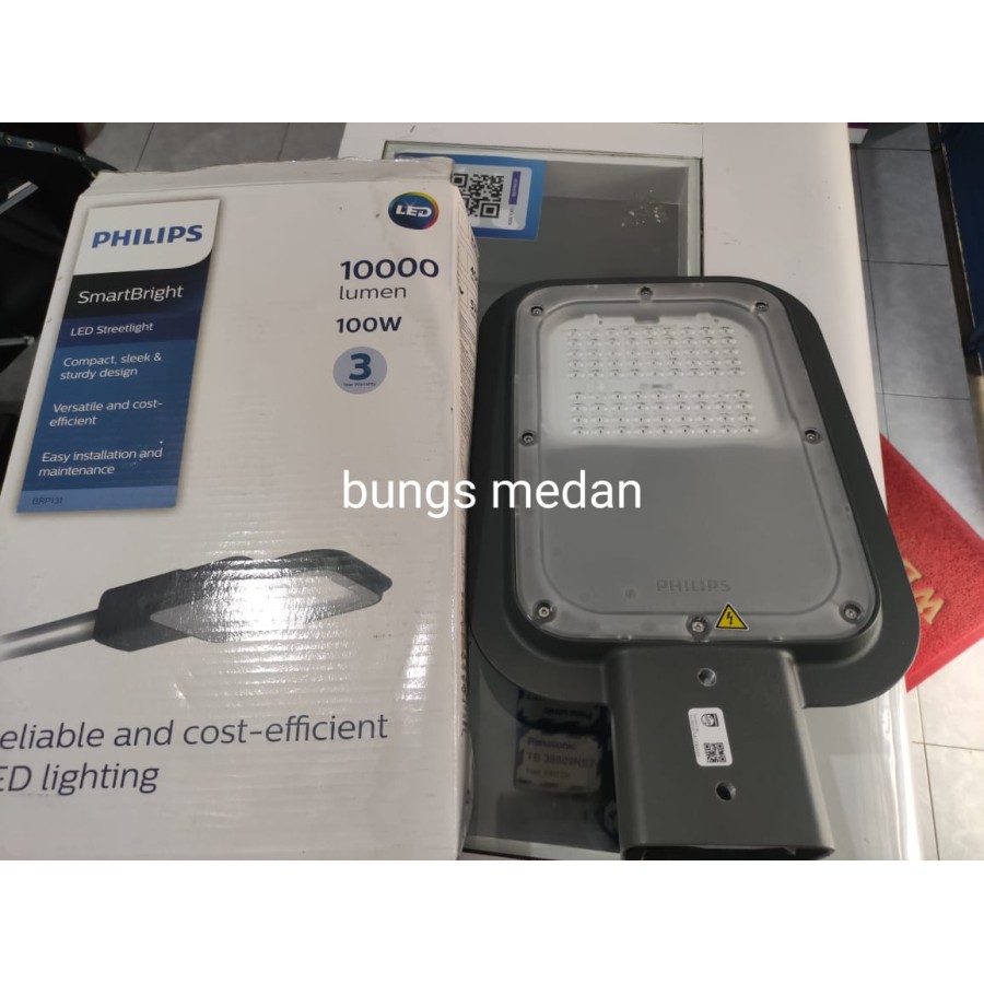 Jual LAMPU JALAN LED PHILIPS BRP131 100W 100Watt 100 Watt IP66 PUTIH ...
