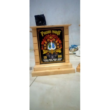 Jual miniatur tugu pagar nusa hitam | Shopee Indonesia