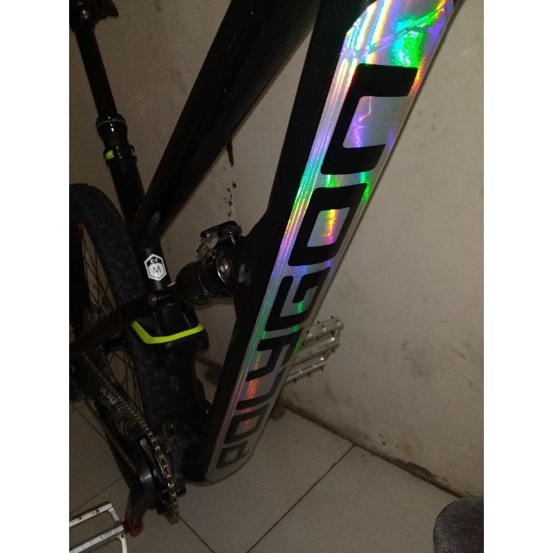 Jual stiker decal downtube bagian bawah sepeda MTB bahan hologram ...