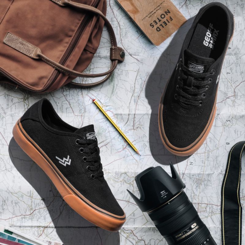 Jual Geoff Max Official - Dizzy Black Gum | Sepatu Unisex | Shopee ...