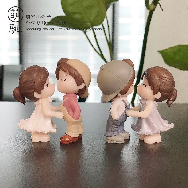 Jual Mini Figure Boneka Couple Topi / Topper Kue Bentuk Boneka Pasangan ...