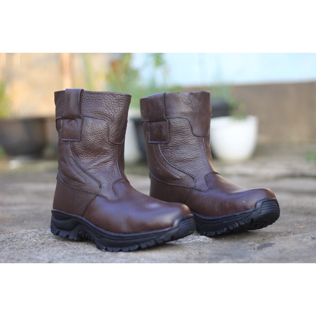 Jual TERBARU - Sepatu Pria Boot Kerja Lapangan Mandoor Petualang Naik ...
