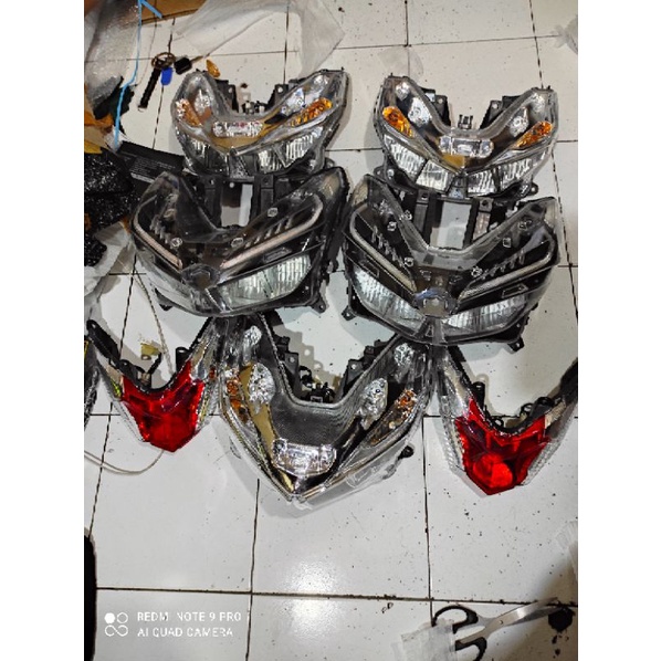 Jual reflektor vario 150 new lampu depan original vario 125/150 new headlamp honda vario 125 150 ...