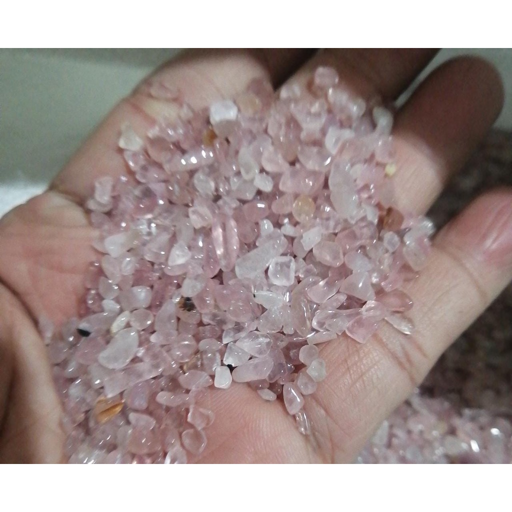 Jual Natural Madagascar Rose Quartz 3-5mm chips gravel paket 100 grams ...