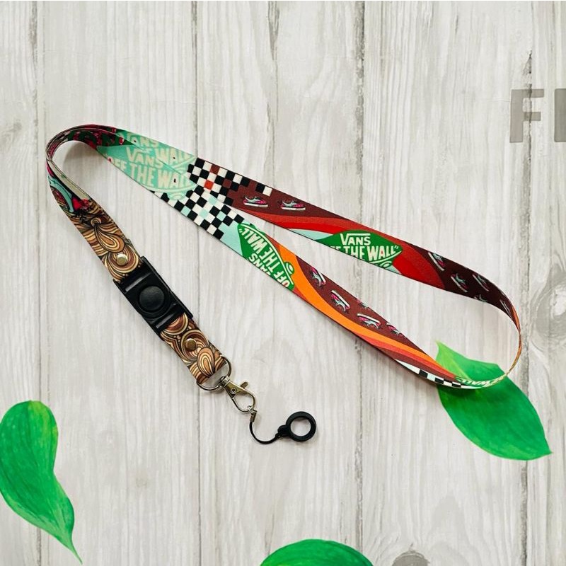 Jual Lanyard printing / lanyard castom / Gantungan Id Card / kunci real ...
