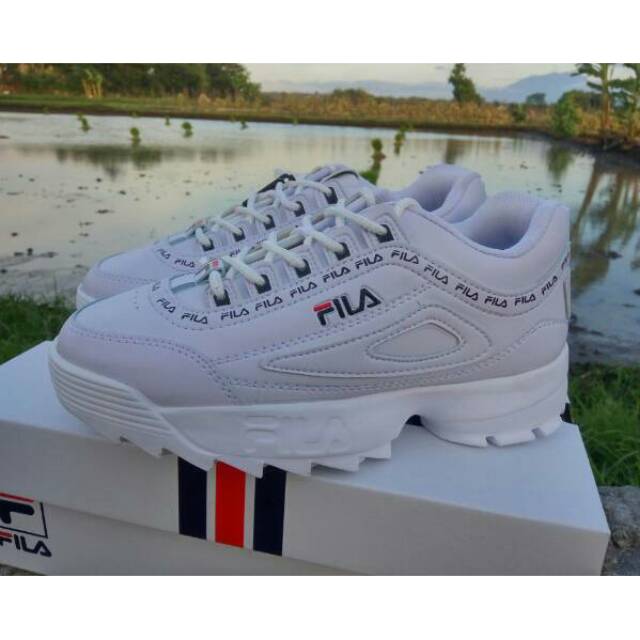 Jual NEW FILLA DISTRUPTOR II PUTIH | Shopee Indonesia