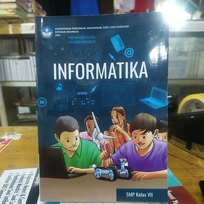 Jual BUKU PAKET INFORMATIKA UNTUK KELAS 7 SMP KURIKULUM PENGERAK-MERDEKA 2021. | Shopee Indonesia