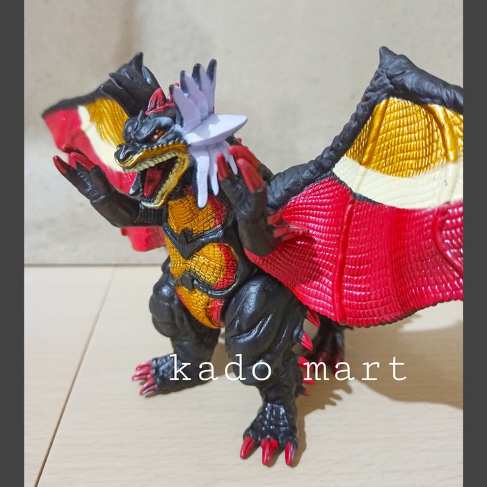 Jual ACTION FIGURE MONSTER GODZILLA DX ZOGU MAINAN ANAK ULTRAMAN FIGURE ...