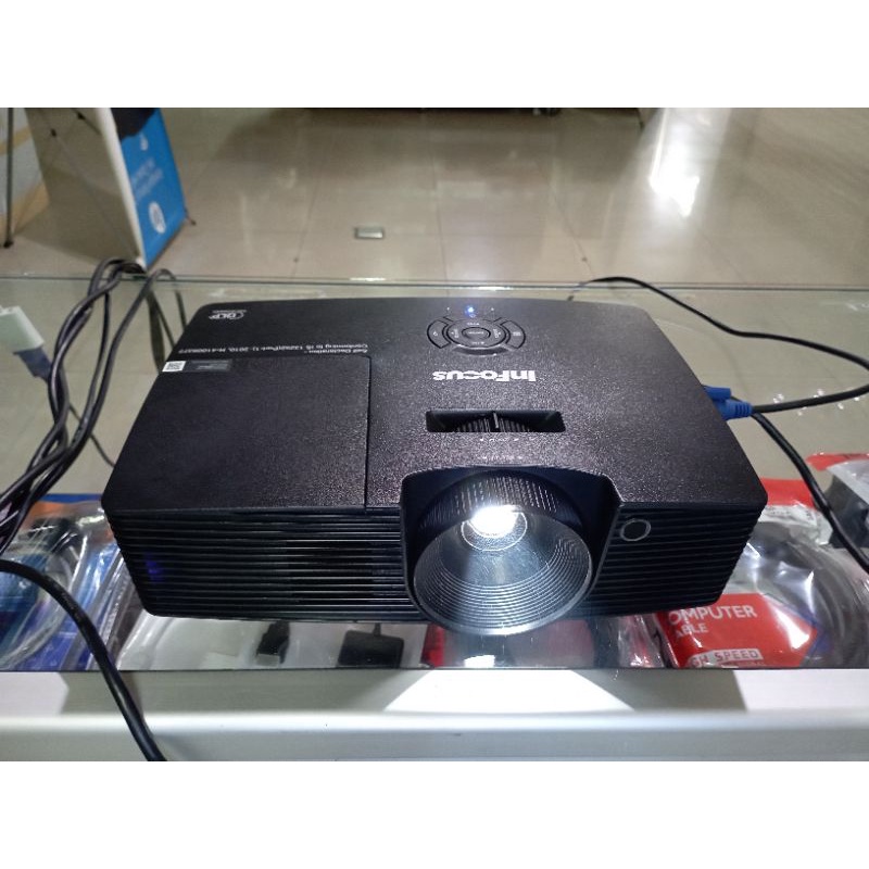 Jual proyektor second/bekas inFocus in222. 3500 lumens. xga. murah ...