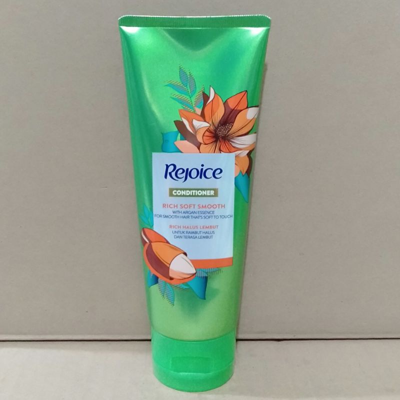 Jual REJOICE CONDITIONER RICH SOFT SMOOTH 150ML | Shopee Indonesia