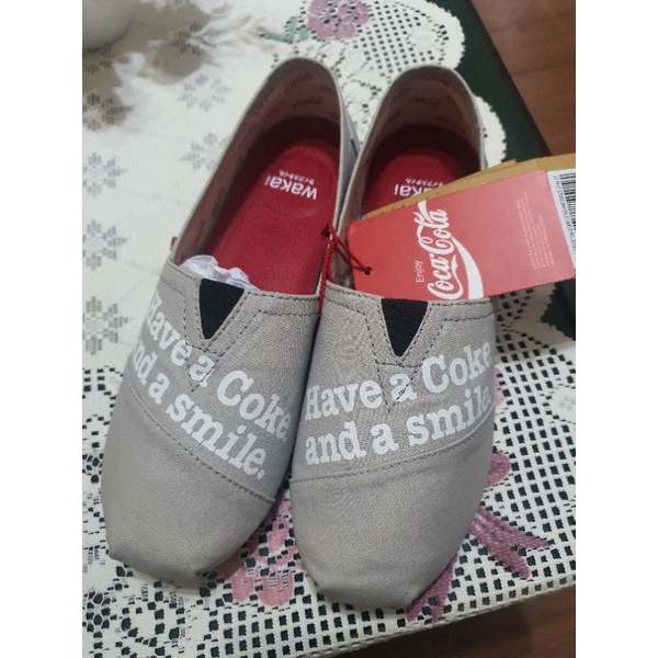 Jual PROMO !!! WAKAI CORECOKEANDSMILE ORIGINAL / SEPATU WAKAI ORIGINAL ...