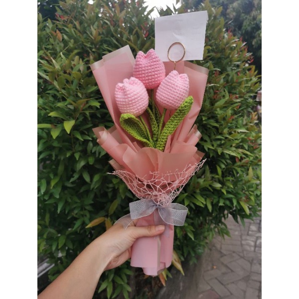 Jual buket bunga flower bouquet rajut crochet tulip wisuda | Shopee ...