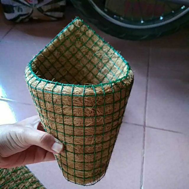 Jual POT BUNGA, POT ANGGREK,POT SERABUT SABUT KELAPA KERUCUT,POT TEMPEL ...
