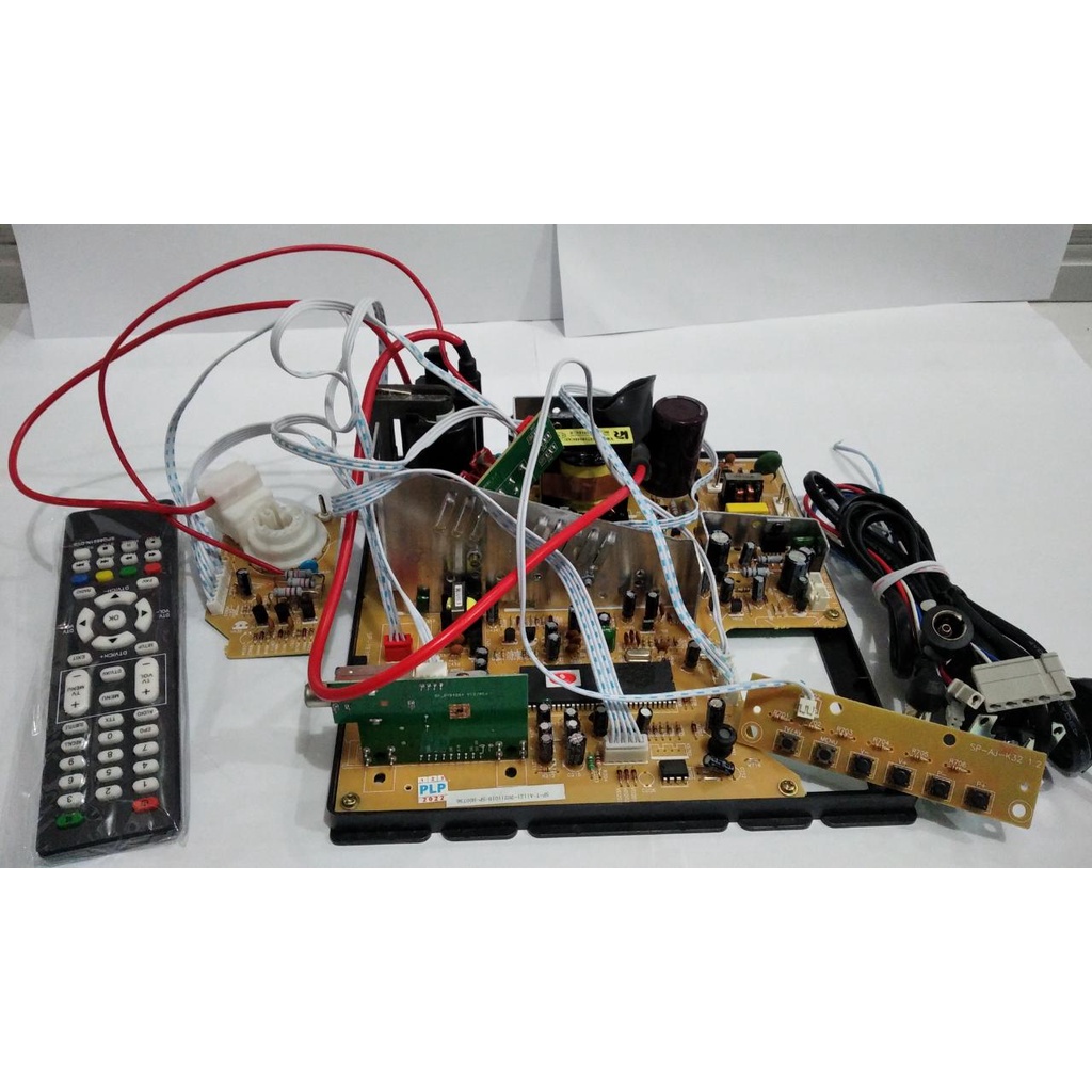 Jual Mesin TV 14-21 Inch Slim Digital + STB Siaran Digital WCOM ...