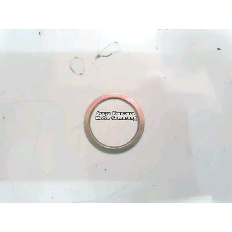Jual Ring kuningan kopling kuning dalam tipis Vespa Super Sprint Bajaj ...