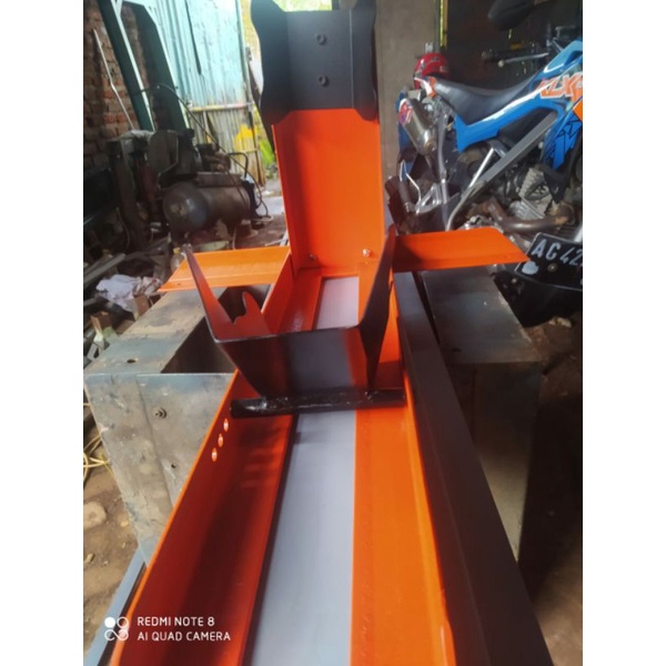 Jual Paddock depan motor Harley Davidson/Paddock wheel Chock | Shopee ...