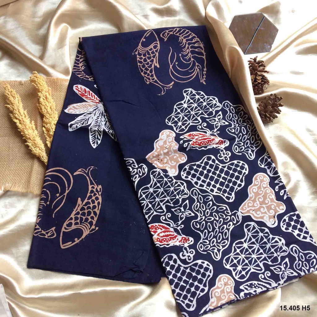 Jual Batik Tulis Asli Madura -Udang Bandeng -Dasaran Hitam Navy-Terbaru ...
