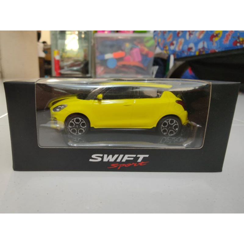 Jual Diecast Miniatur Suzuki Swift Sport 2018 scale 1 : 43 Asli ...
