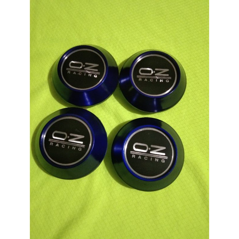 Jual Dop center velg logo OZ Racing. Variasi kerucut biru. Diameter 6,8 ...