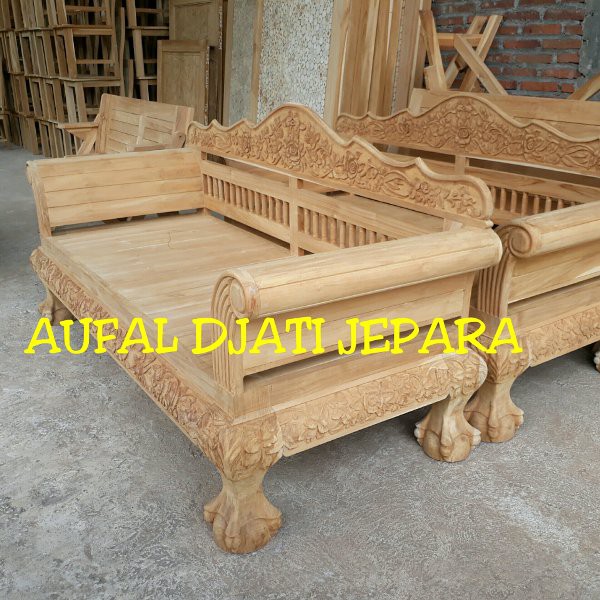 Jual Kursi Bangku Teras Daybed Ukir Jepara Kursi Malas Sofa Bale Bale ...